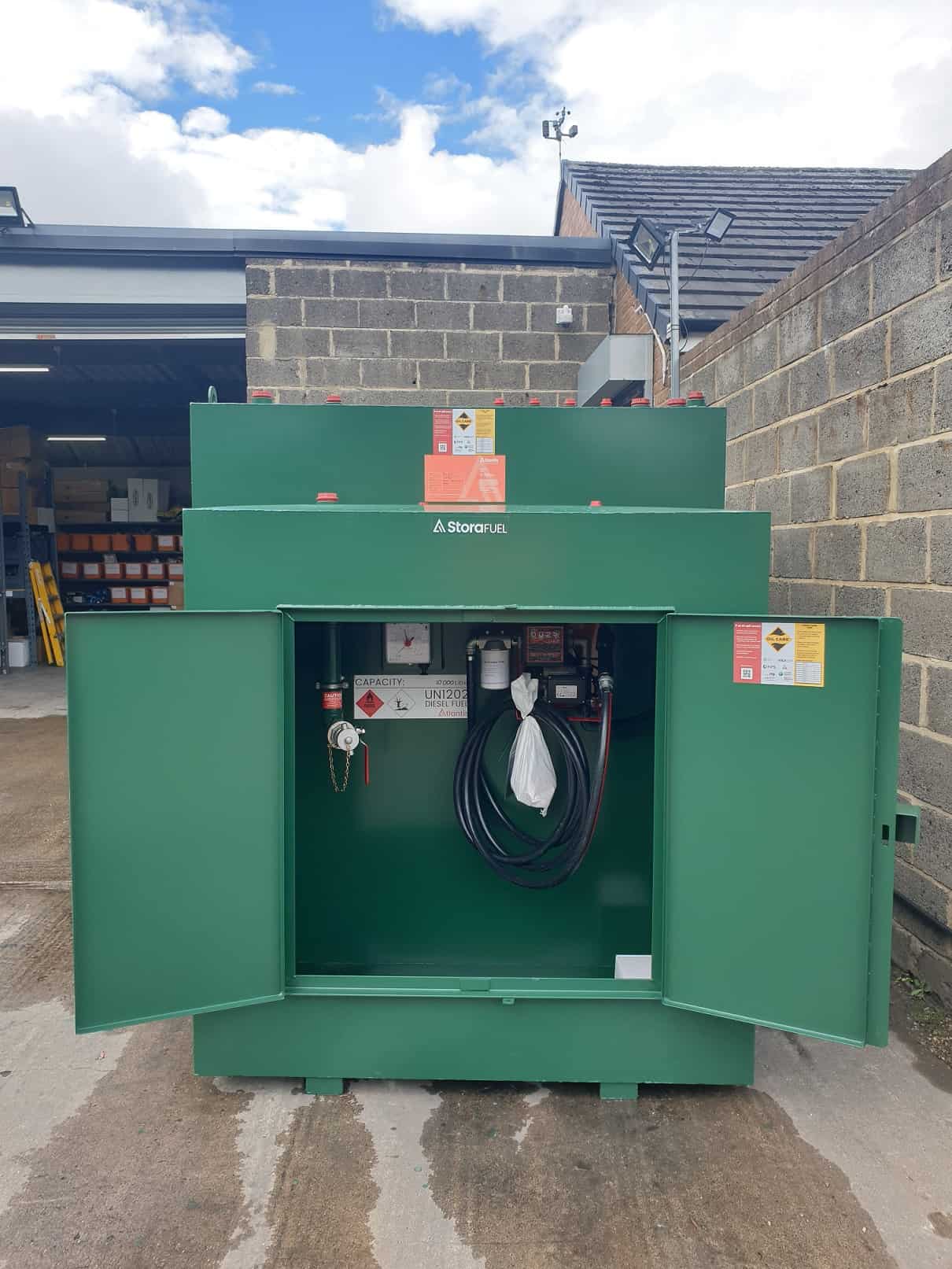 Bespoke 10’000 Litre Steel Bunded Diesel Tank c/w Remote Pump & Fill ...