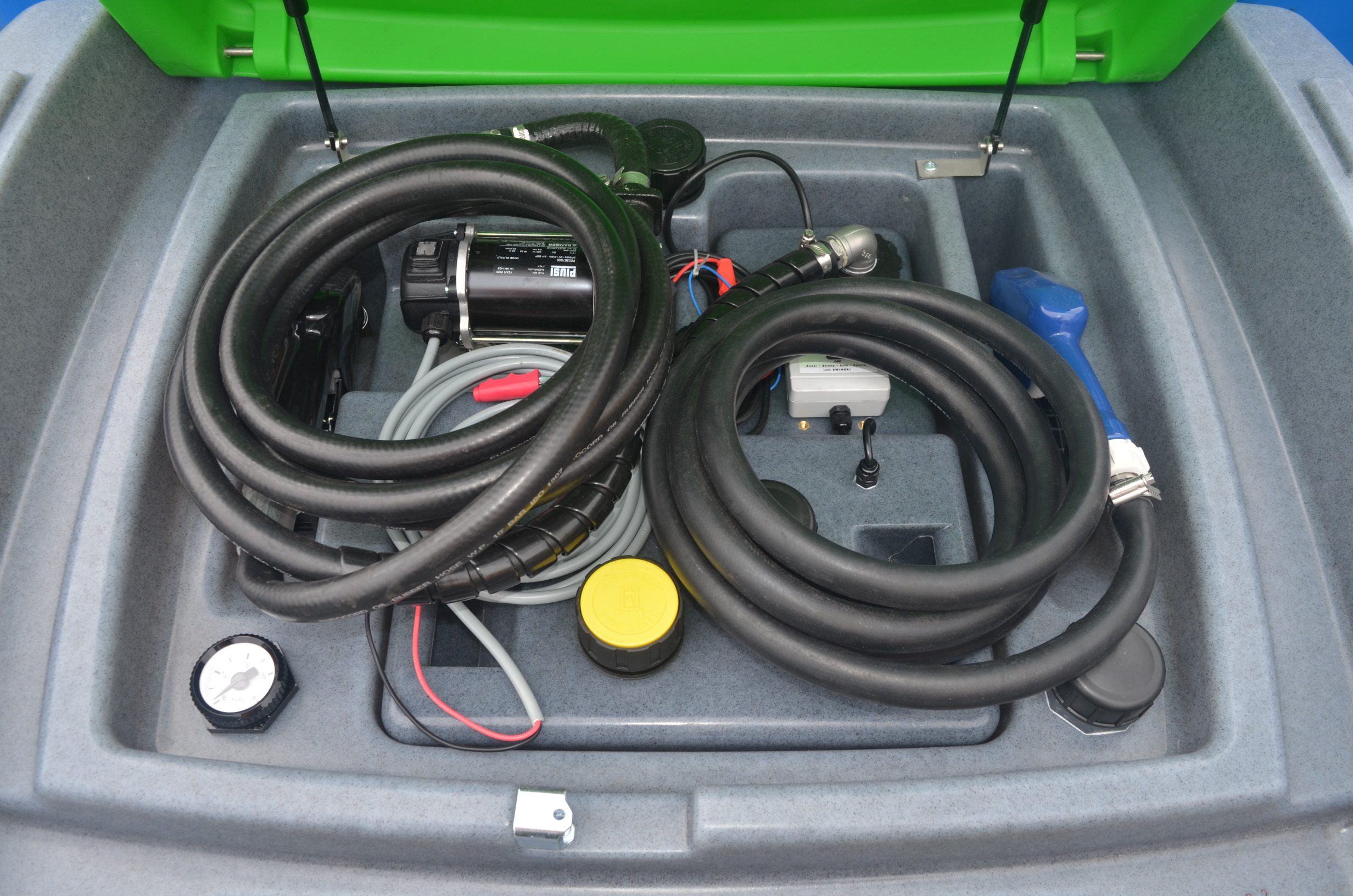 410L/40L Diesel/AdBlue Pollicube Tank - Oil and Fuel Spill Kits | Oil ...