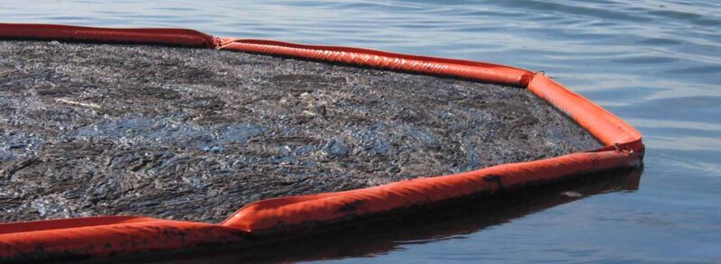 What are Containment Booms: Their Types and Uses?